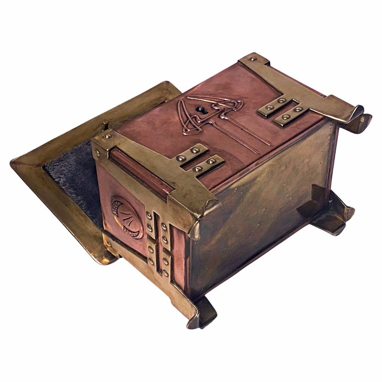 Arts and Crafts Jugendstil Box, C.1900 at 1stDibs