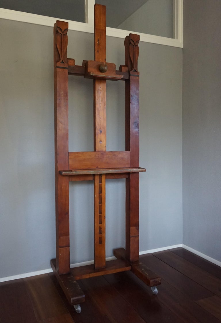 Arts and Crafts Studio Easel / Gallery Display Stand w. Stylized Owl ...