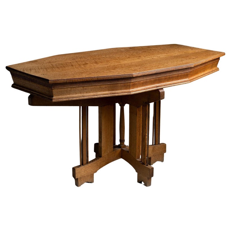 Arts and Crafts Centre Table, England circa 1900 For Sale at 1stDibs