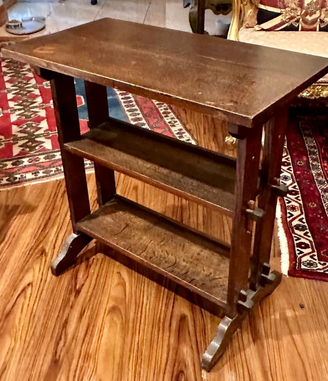 Arts and Crafts Roycroft Little Journey Oak Book Stand circa 1910. For ...