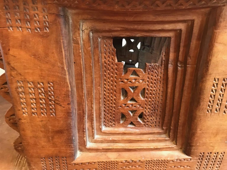 Ashanti Asante African Tribal Stool at 1stDibs