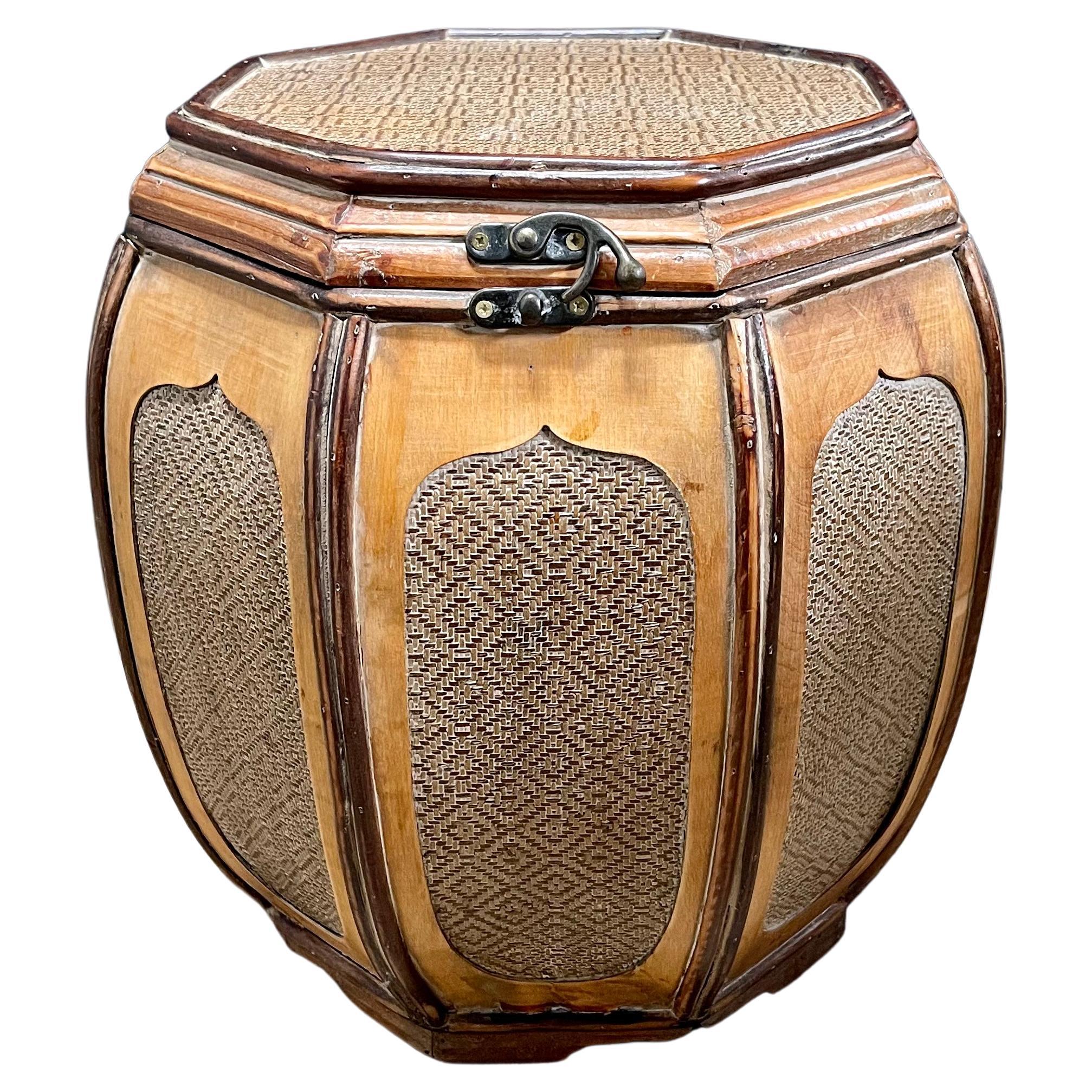 Jade Lidded Urn For Sale at 1stDibs