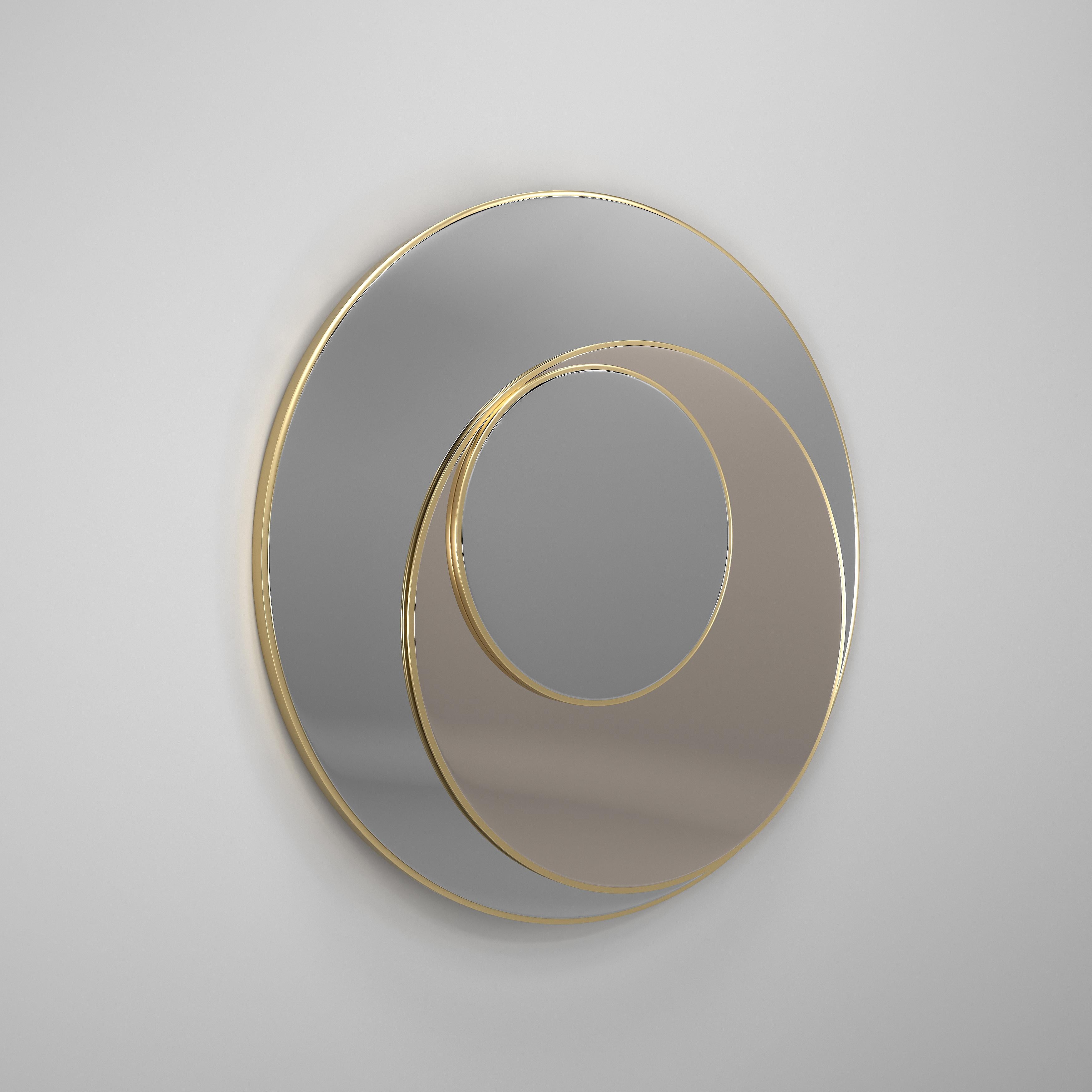 Astro mirror with frame in Brass color with bronze and natural mirrors ...