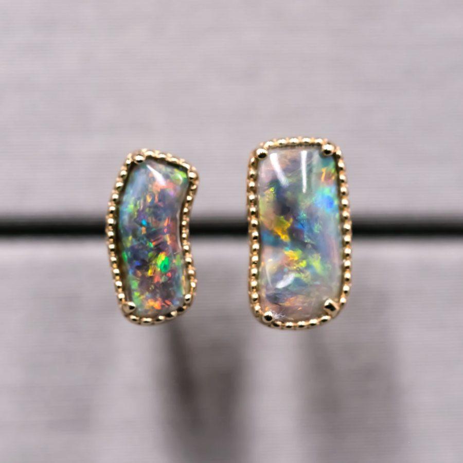 Asymmetrical Rectangle Shaped Black Opal Stud Earrings 18K Yellow Gold ...