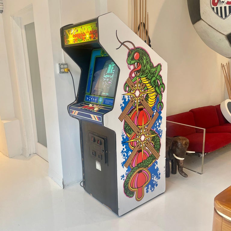 Atari Centipede Arcade Game, 1980 USA For Sale at 1stDibs