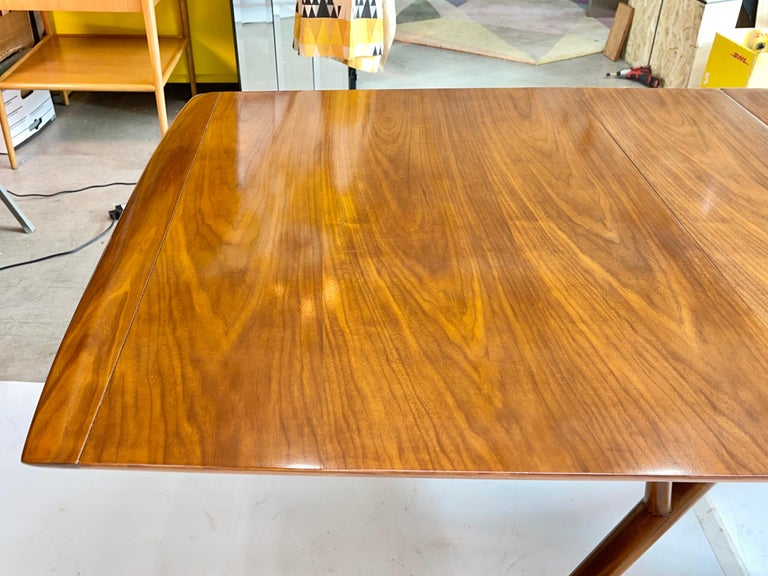 Atomic Molecule Base Dining Table For Sale at 1stDibs | atomic dining table