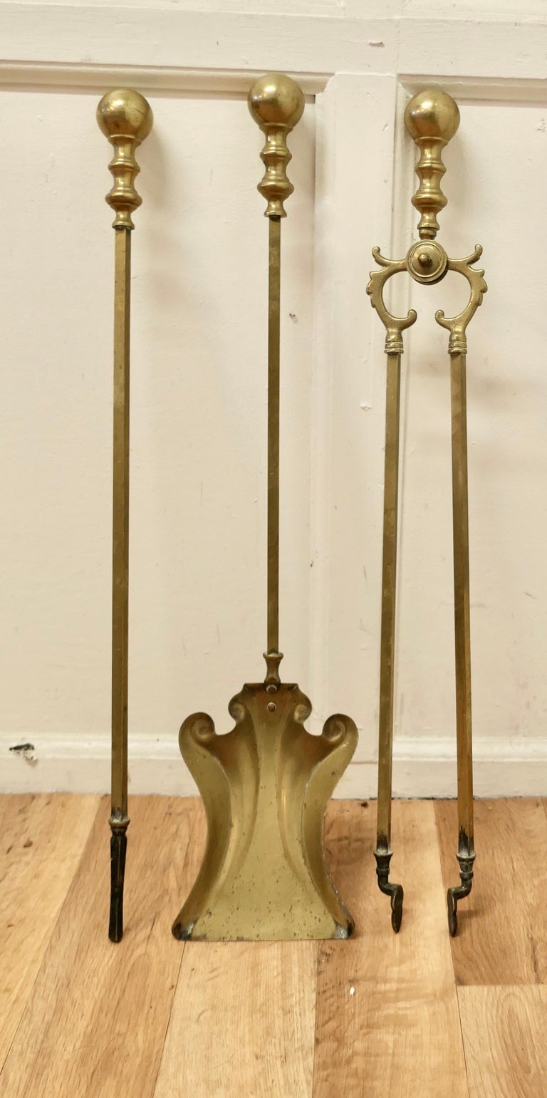 Attractive Brass Fireside Companion Set, Fireside Tools For Sale at 1stDibs