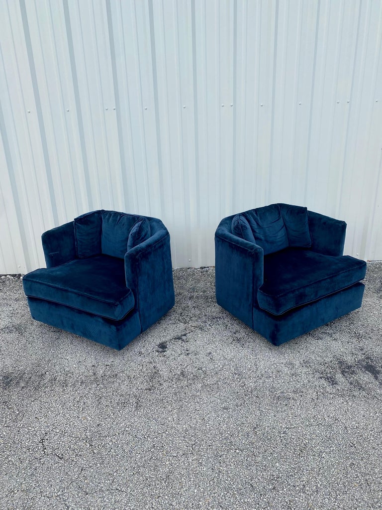 Attributed to Milo Baughman Navy Velvet Hexagonal Swivel Chairs For ...
