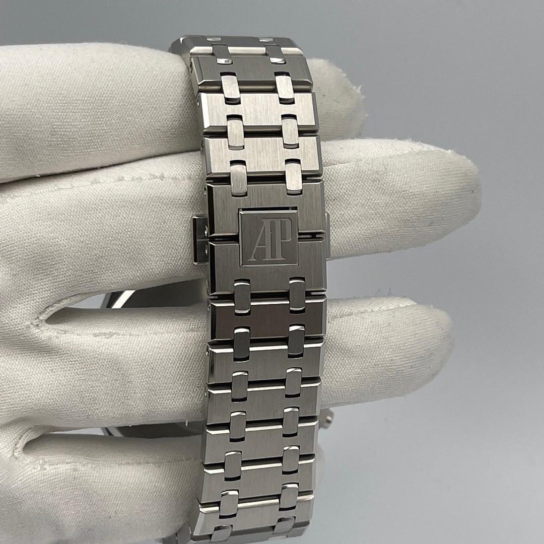 Audemars Piguet Royal Oak Chronograph Steel White Dial 26331ST, New ...