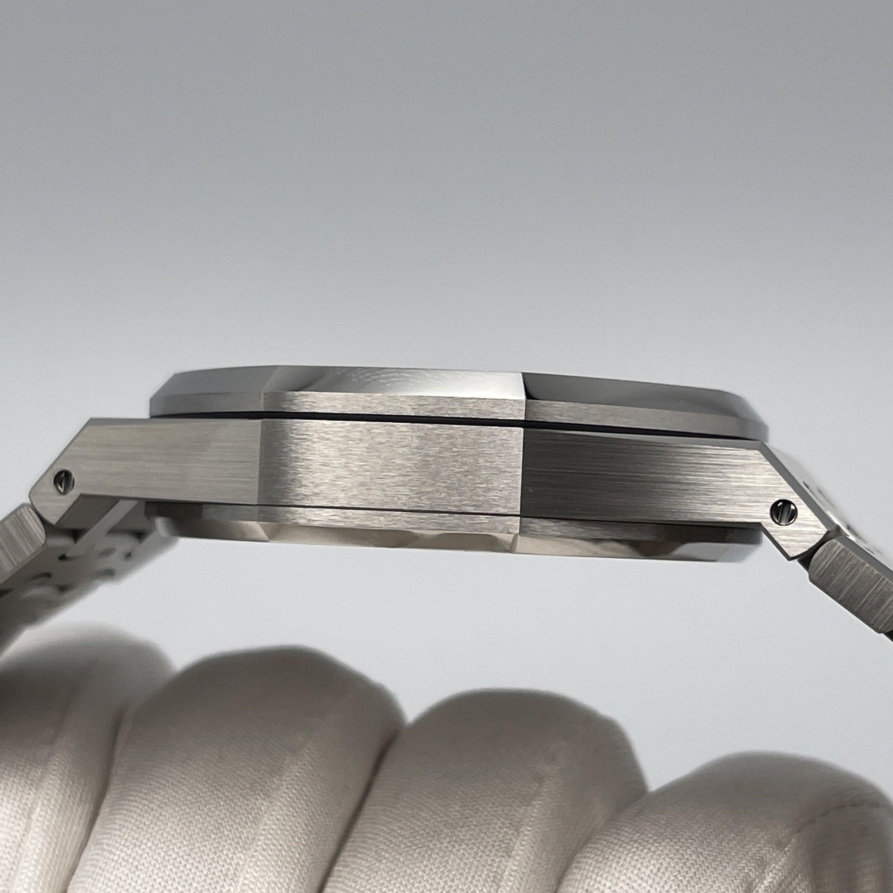 Audemars Piguet Royal Oak Selfwinding Chronograph Steel White Dial ...