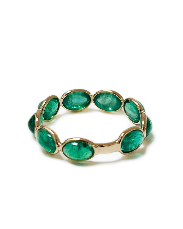 Aura Ring in Oval-Cut Emeralds and 18k Yellow Gold For Sale at 1stDibs
