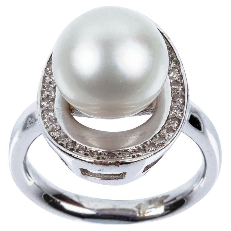 Australian Pearl Shell Ring in 18 Karat White Gold and Diamonds For ...