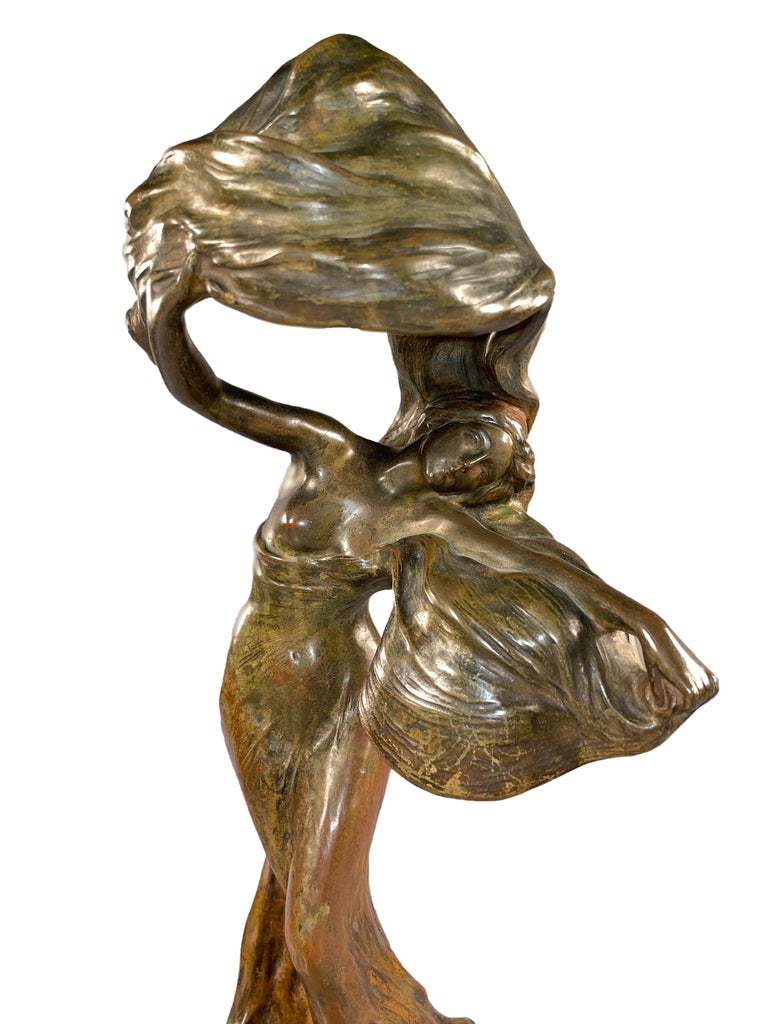 Austrian Art Nouveau Bronze Loïe Fuller Sculptural Lamp by, Peter ...