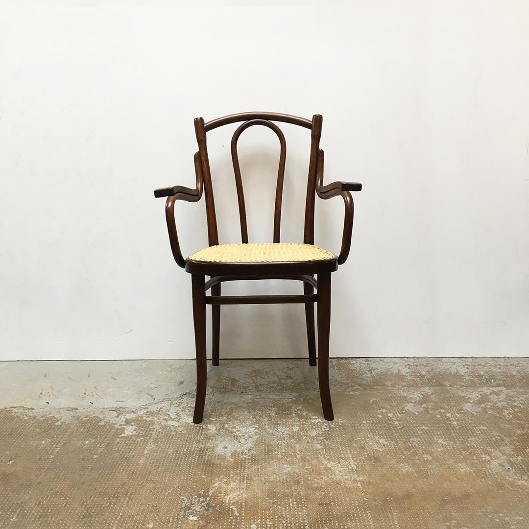 Austrian Early 20th Century Wood and Vienna Straw Chair by Thonet, 1900s For Sale at 1stDibs ...