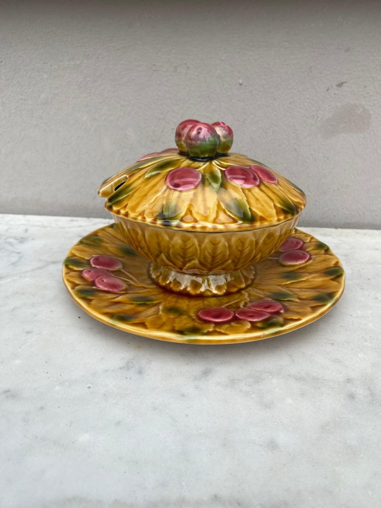 Austrian Majolica Plate Dandelion, circa 1890 For Sale at 1stDibs