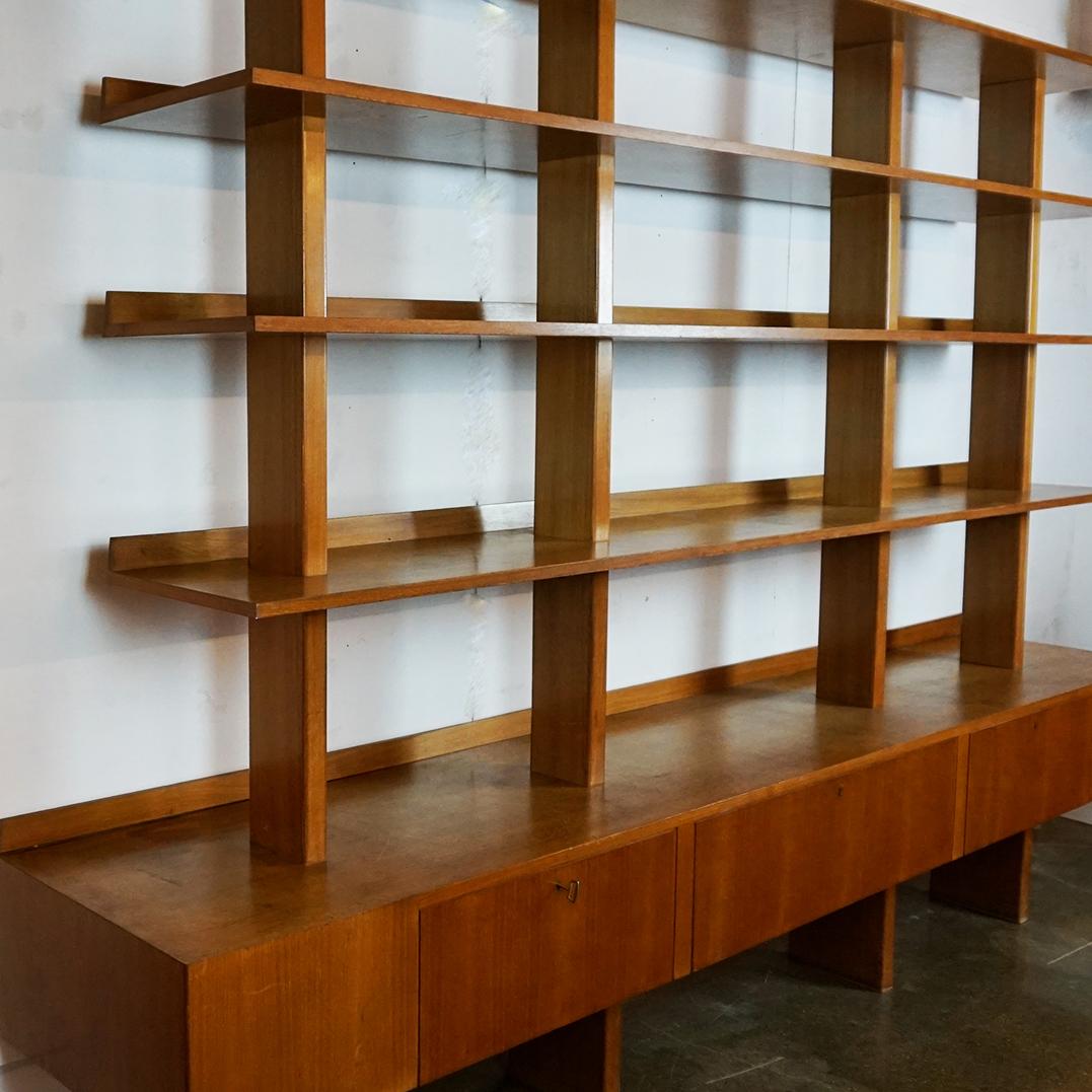 Austrian Midcentury Walnut Book Shelf by Oswald Haerdtl For Sale at 1stDibs