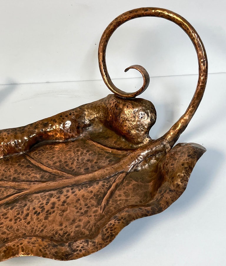 Austrian Secessionist Hand-Forged Copper Leaf Motif Bowl/Vide-Poche For ...