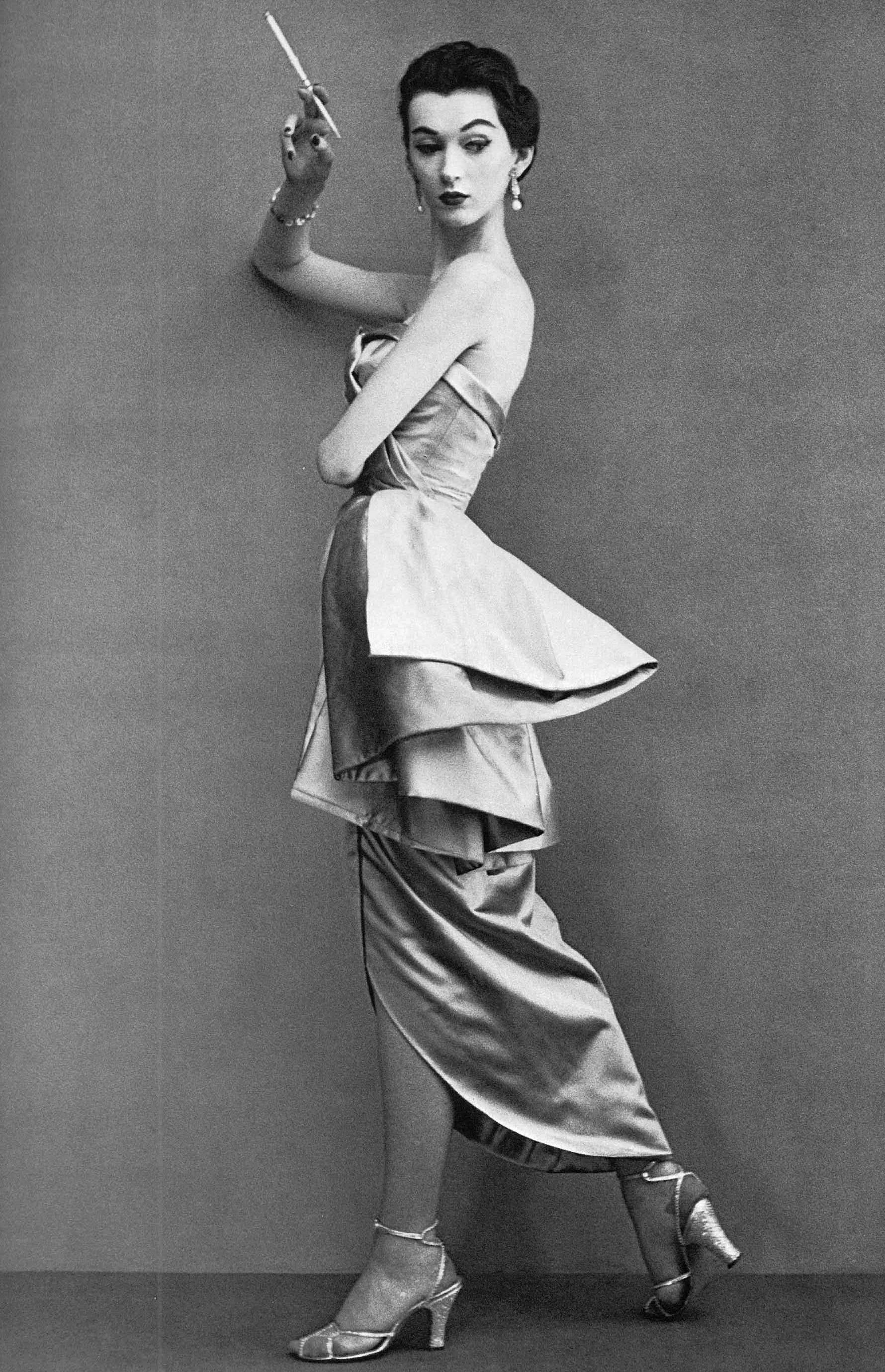 Avedon: Photographs 1947-1977 (Book) at 1stDibs