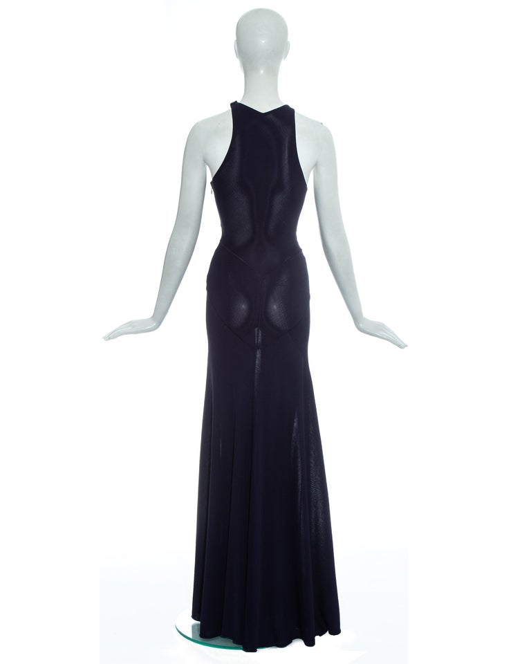 Azzedine Alaia - Robe longue moulante en maille bleu marine à décolleté ...