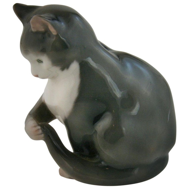 B and G Danish Porcelain Miniature Cat Sculpture For Sale at 1stDibs