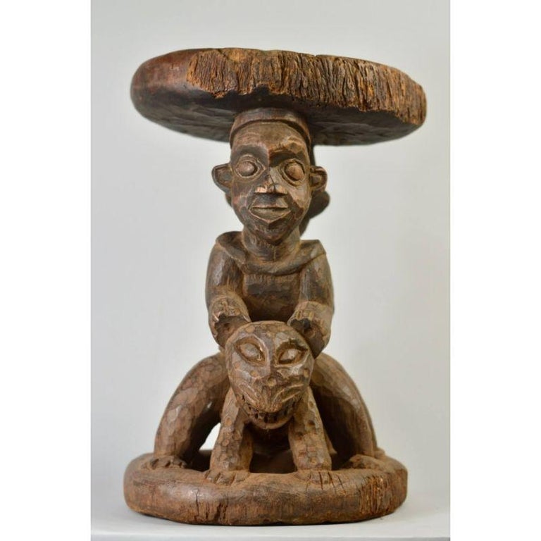 Babanki Janus Stool in Wood For Sale at 1stDibs