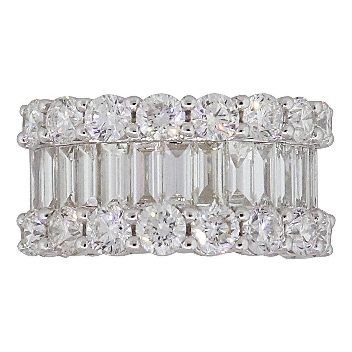 Wide Round and Baguette Diamond Gold Band For Sale at 1stDibs