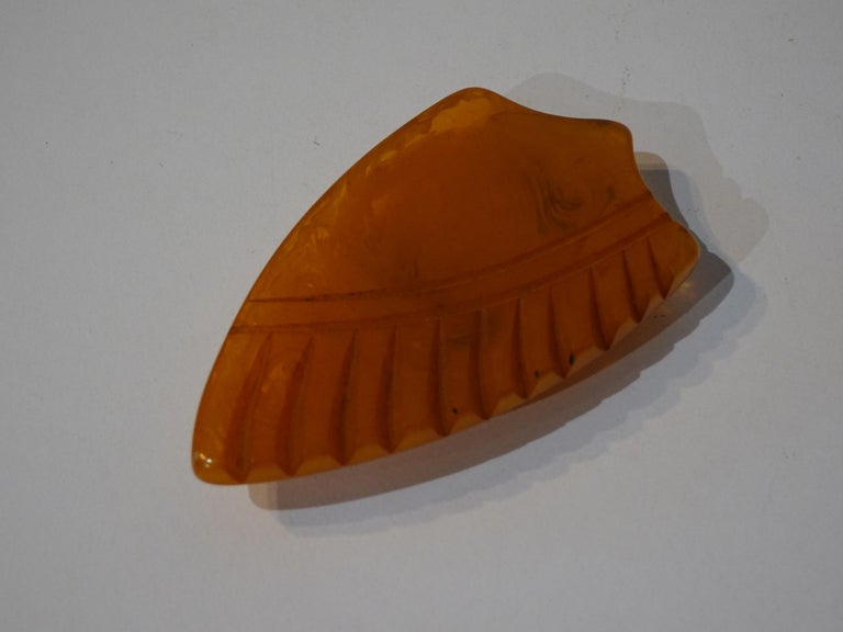 Bakelite Pins and Clip Collection For Sale at 1stDibs