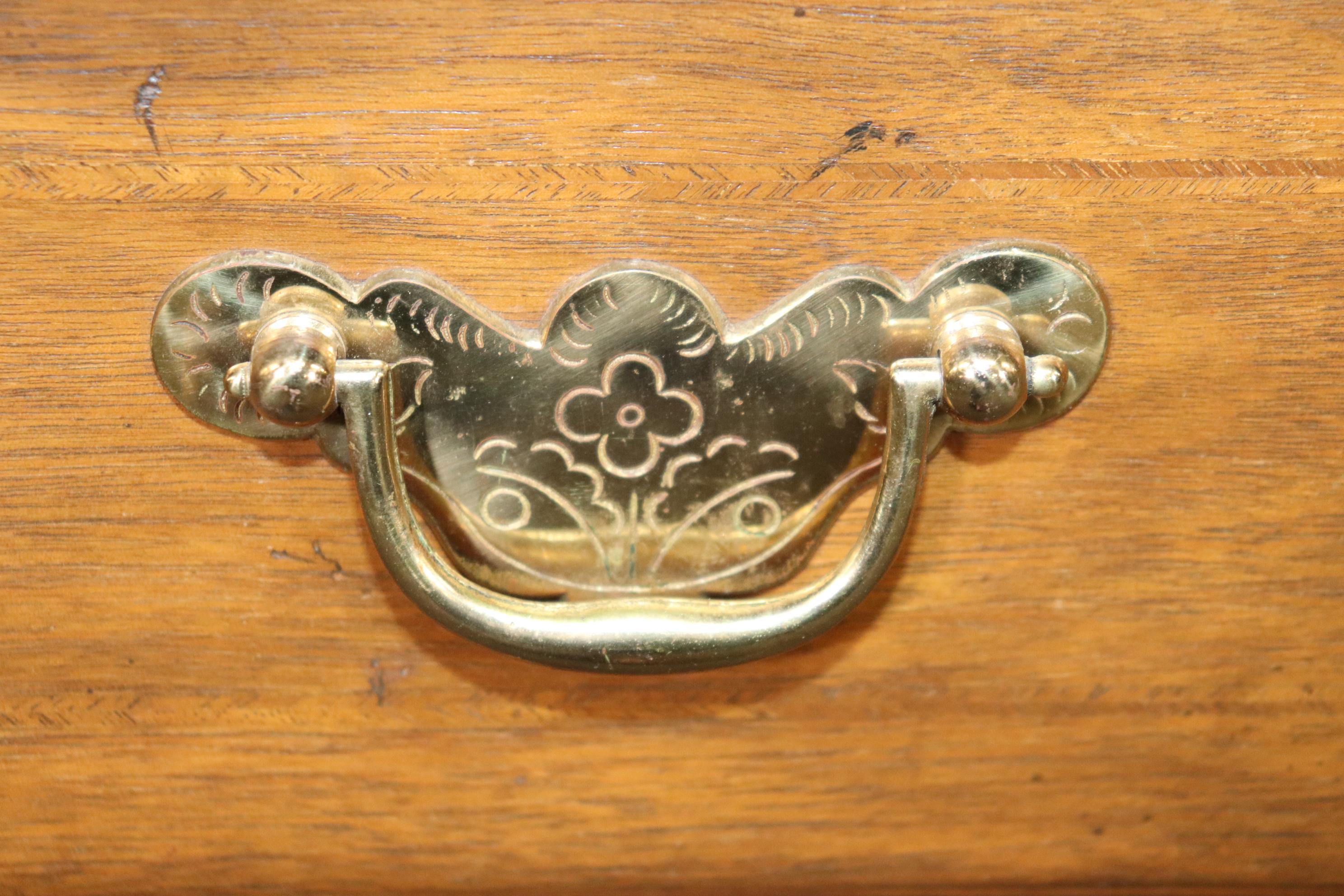 Baker Furniture Company Queen Anne Georgian Style Inlaid Cherry Lowboy ...