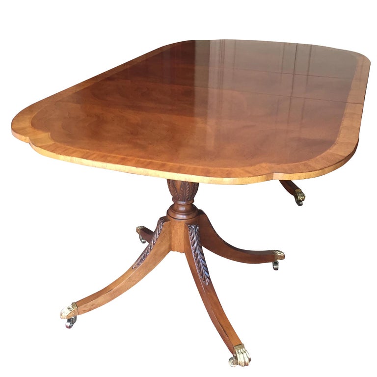 Baker Furniture Historical Charleston Mahogany Pedestal Dining Table at ...