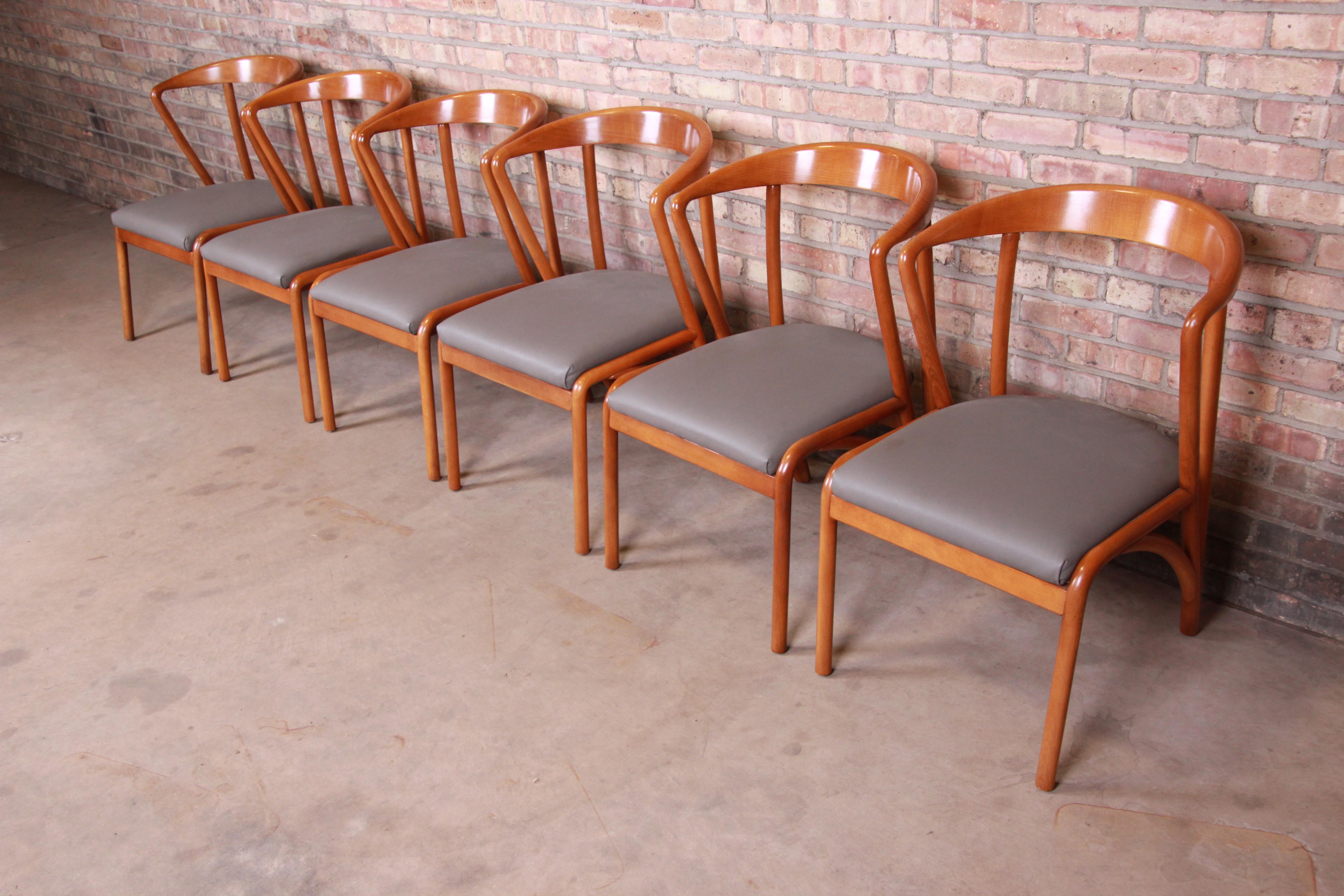 Baker Furniture Mid-Century Modern Sculpted Maple Dining Chairs, Set of ...