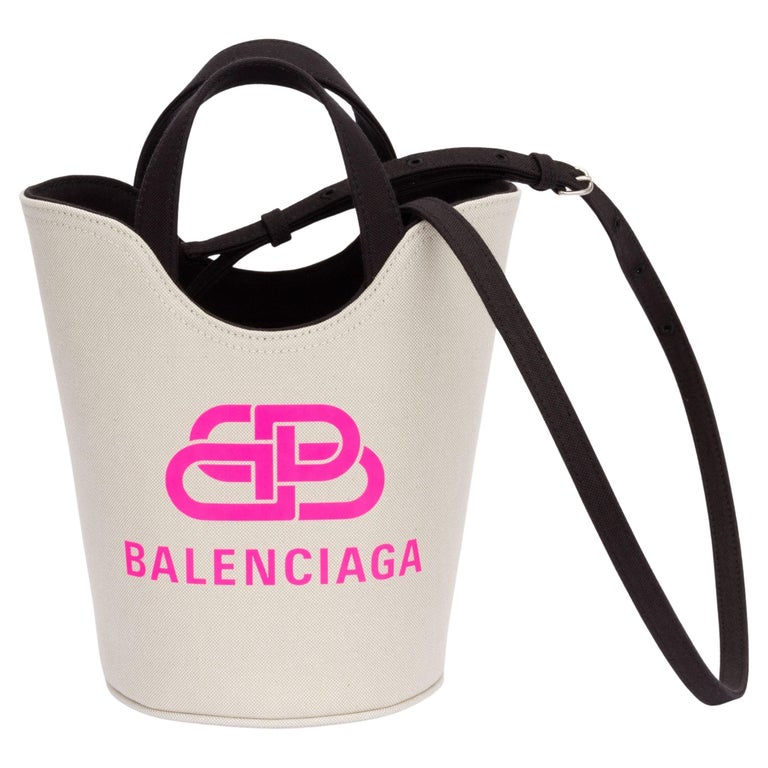 Balenciaga Beige 2 Way Logo Bucket Bag For Sale at 1stDibs