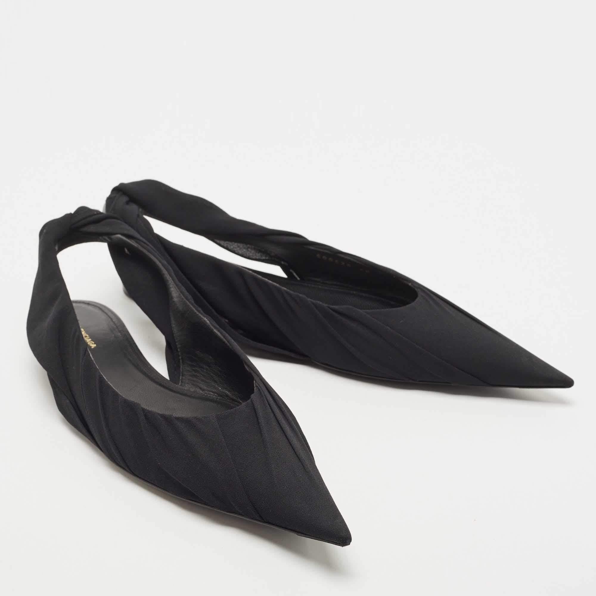 Balenciaga Black Fabric Slingback Sandals Size 40 For Sale at 1stDibs