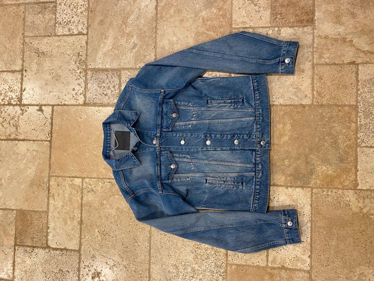 Balenciaga Campaign 2017 Bernie Sanders Denim Jacket sz 52 For Sale at ...