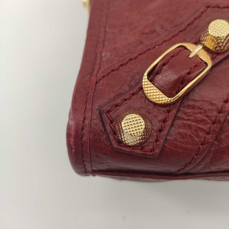 BALENCIAGA City Shoulder bag in Burgundy Leather at 1stDibs | burgundy ...