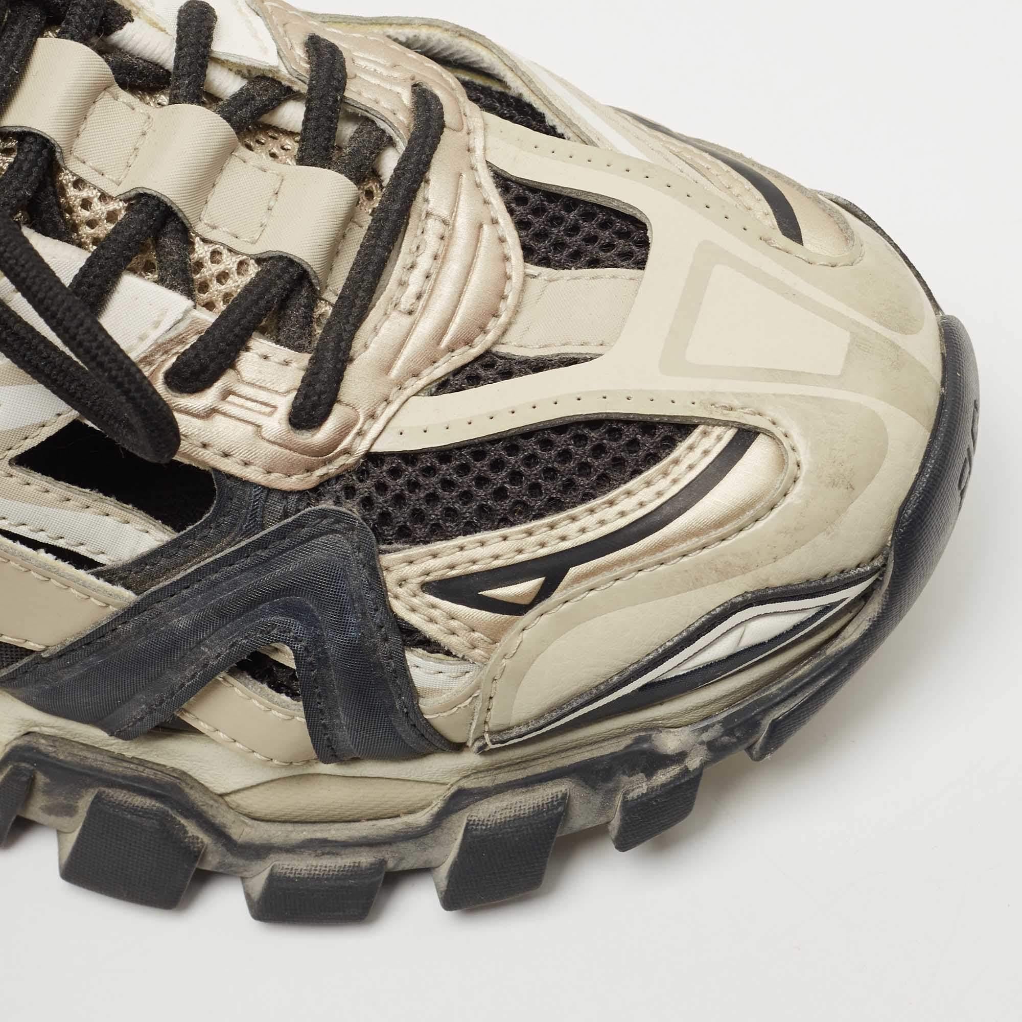 Balenciaga Grey/Black Leather Track Low Top Sneakers Size 39 For Sale ...