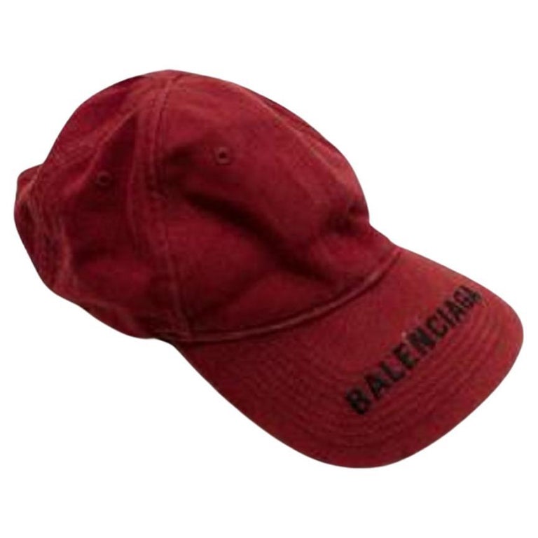 Balenciaga Red Cotton Logo Embroidered Baseball Cap For Sale at 1stDibs