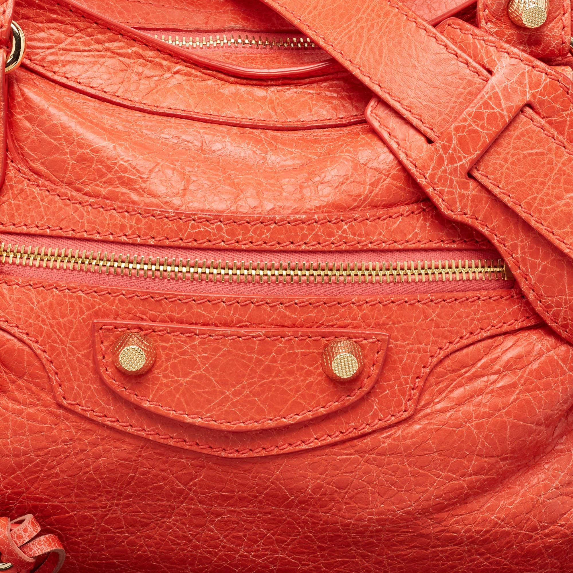 Balenciaga Red Leather Giant 12 Gold Motorcycle City Bag For Sale at ...