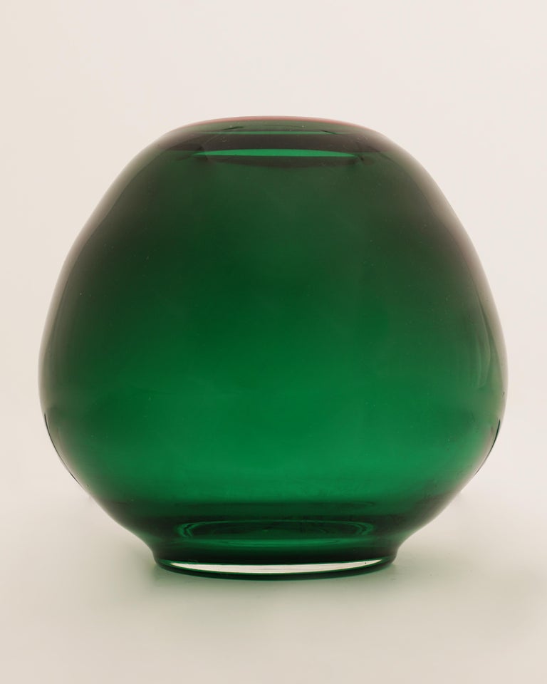 Ball Vase For Sale at 1stDibs