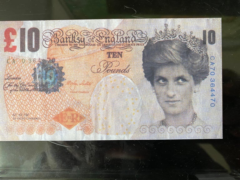 Banksy - Banksy Bi-faced tenner 10 pounds at 1stDibs