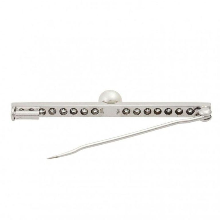 Bar Brooch with 16 Brilliant-Cut Diamonds, Total Approx. 0.6 Ct For ...