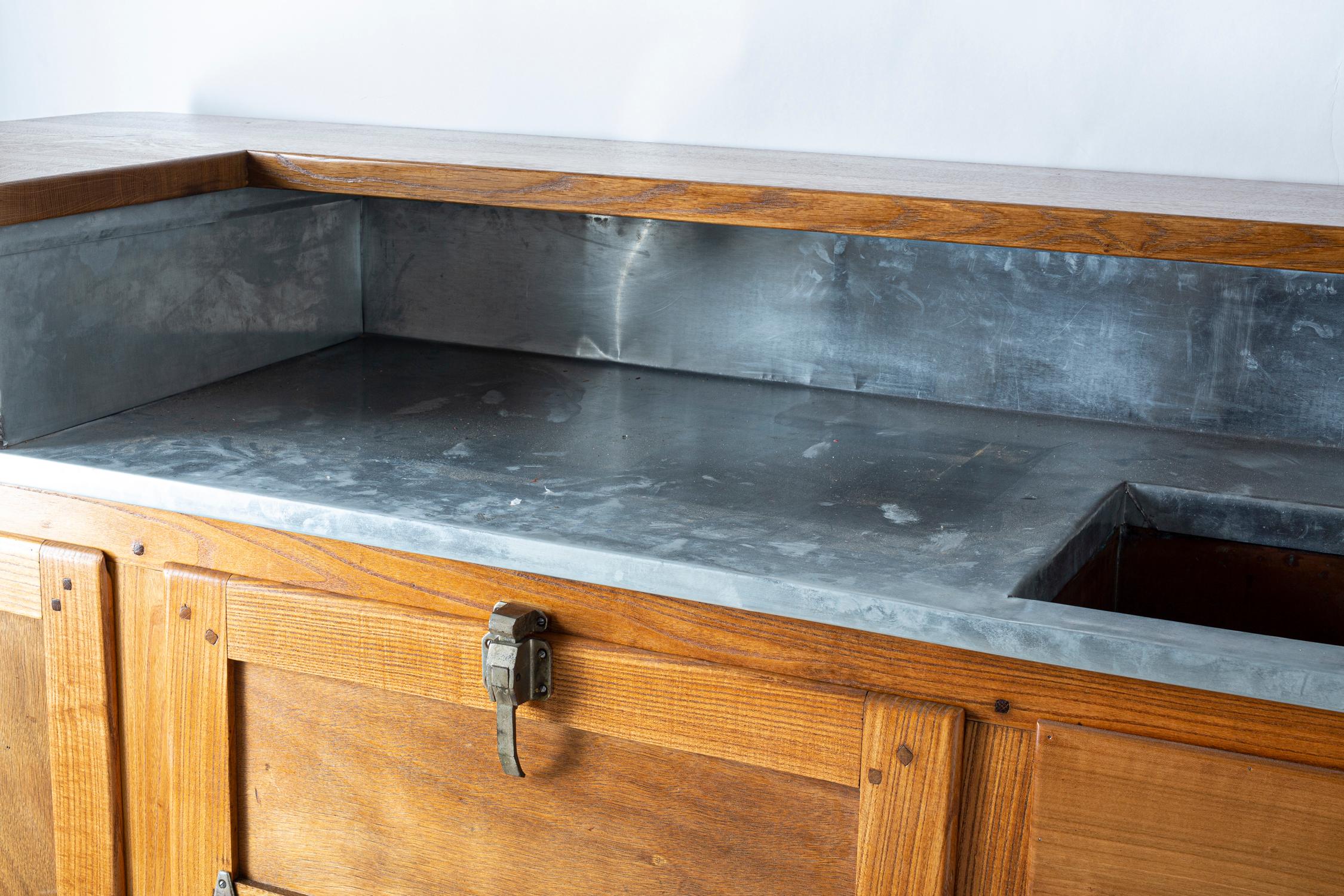 Bar Counter in Oak and Marquetry, France Art-Deco Period For Sale at ...