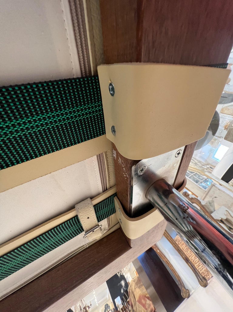 Barcelona Couch by Mies van der Rohe for Knoll For Sale at 1stDibs