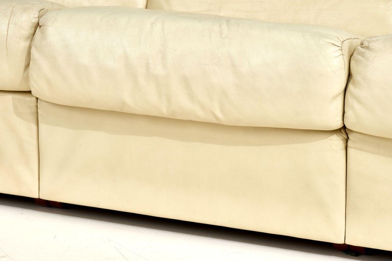 Baron Sofa by Robert Haussmann for Stendig, Cream Leather, 1970 For ...