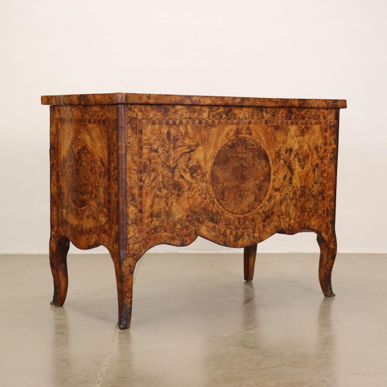 Baroque Desk Walnut Italy XVIII Century at 1stDibs