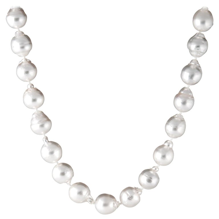 Baroque Pearl Necklace Vintage Jewelry 14 Karat Gold Ruby Set Clasp at ...