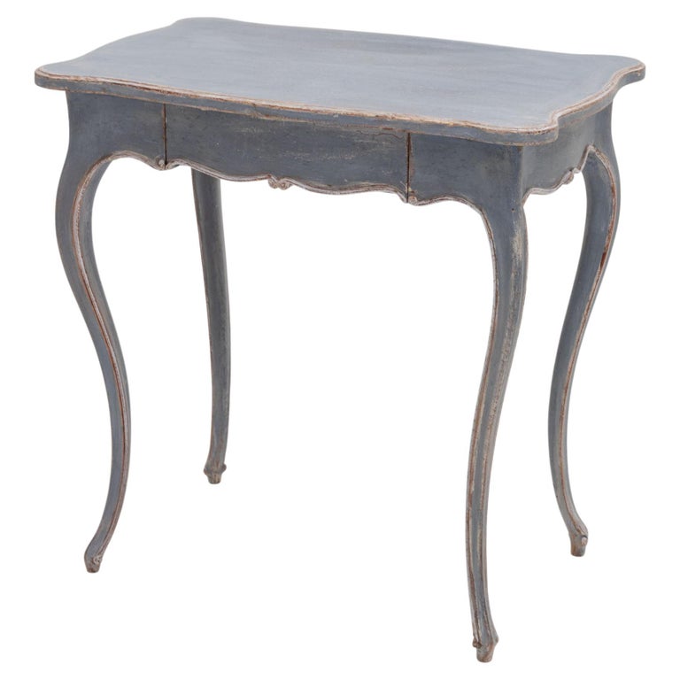 Baroque Style Side Table in Blue For Sale at 1stDibs