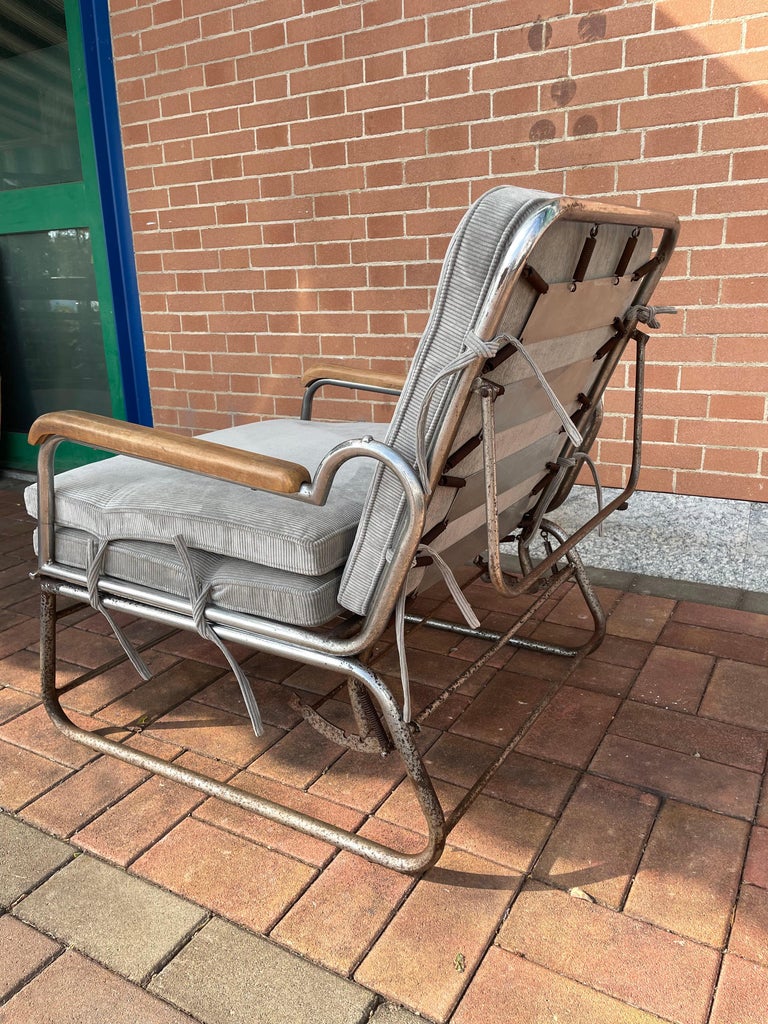 Bauhaus Extendable Armchair, 1930s For Sale at 1stDibs