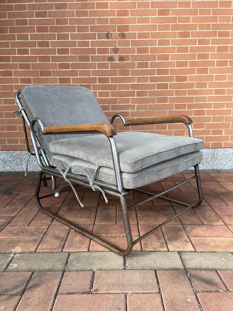 Bauhaus Extendable Armchair, 1930s For Sale at 1stDibs