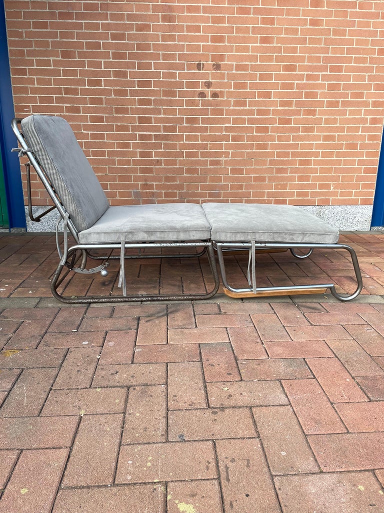 Bauhaus Extendable Armchair, 1930s For Sale at 1stDibs