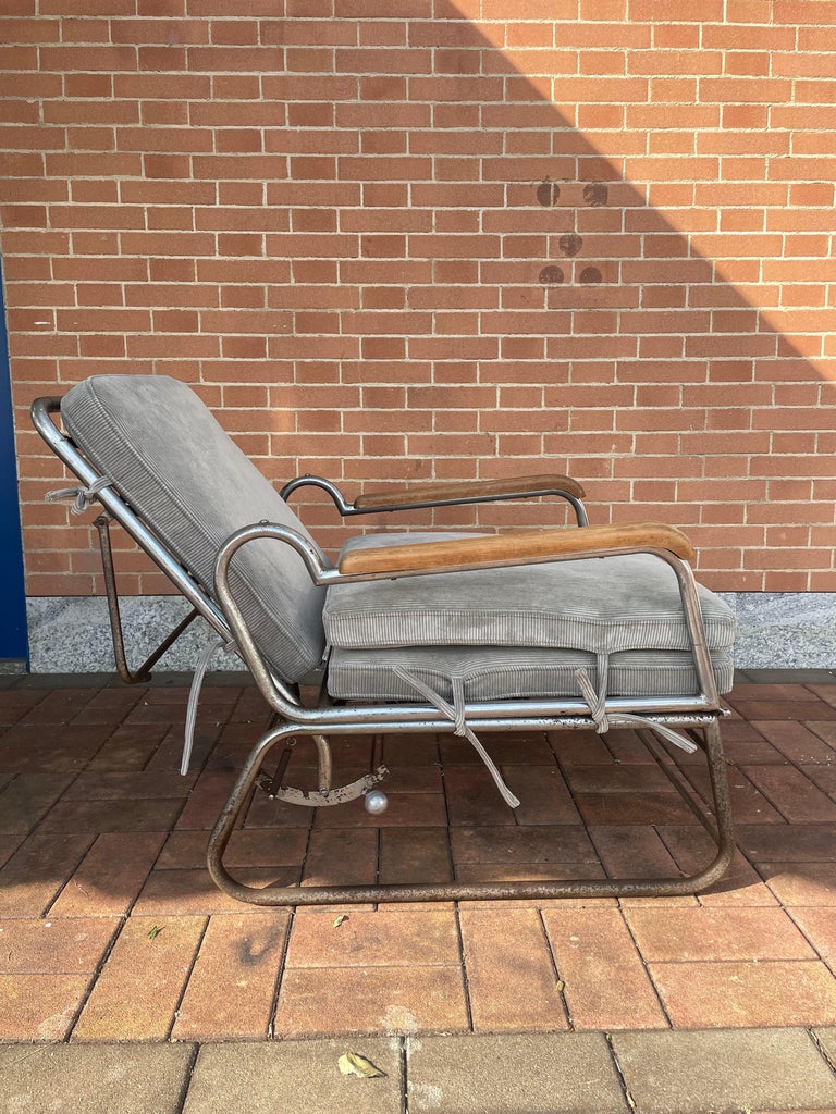 Bauhaus Extendable Armchair, 1930s For Sale at 1stDibs